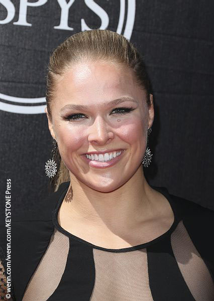 Ronda Rousey ‘dreams’ of having a sleepover with Jennifer Lawrence ...