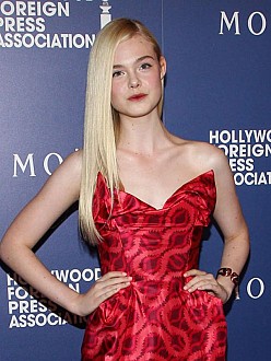 Elle Fanning believes in aliens « Celebrity Gossip and Movie News