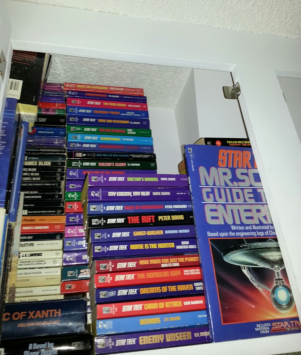 A. Hunter and his mini-library of Star Trek novels! « Celebrity Gossip ...
