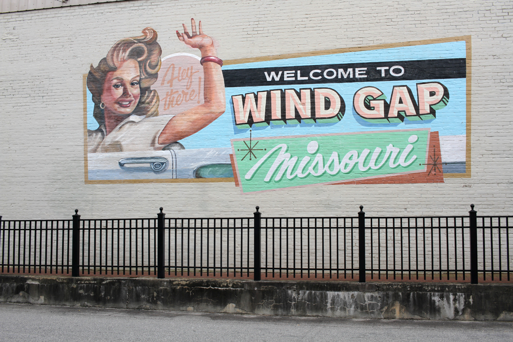 Wind Gap mural in Barnesville « Celebrity Gossip and Movie News