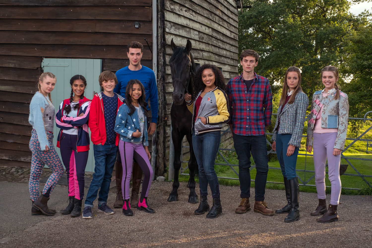 Jaylen Barron talks filming Free Rein and her human & equine co-stars ...