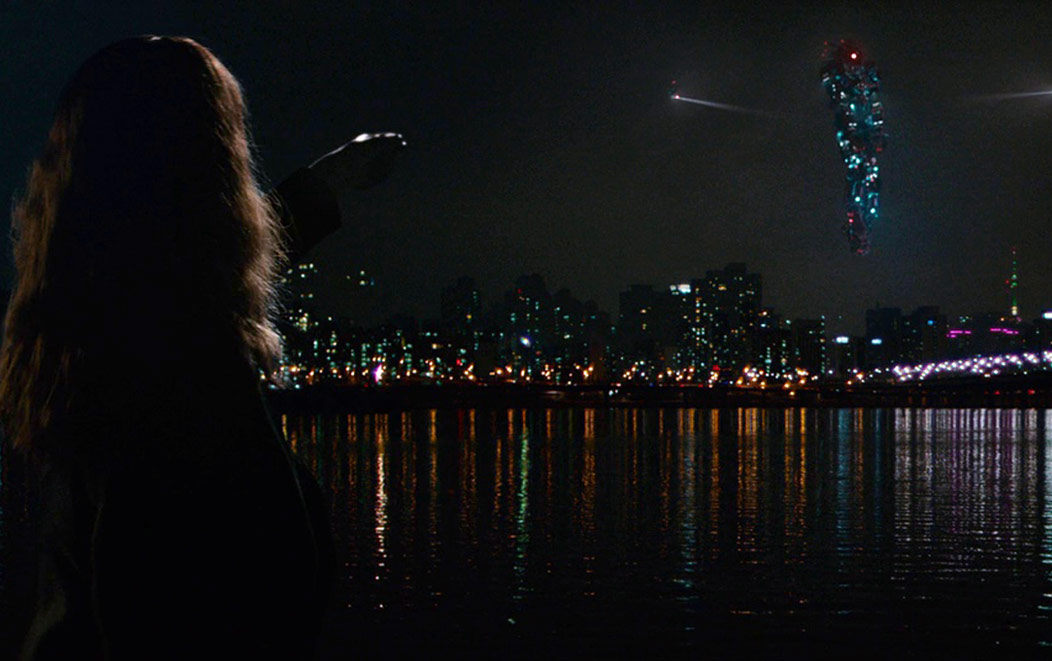 Colossal (2016) – Kaiju, Comedy and Drama « Celebrity Gossip and Movie News