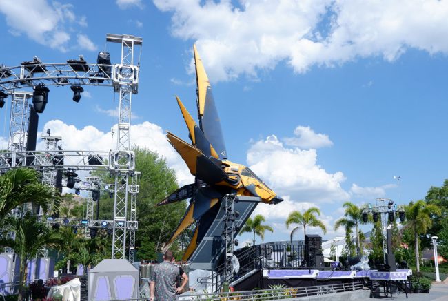 Starblaster outside the ride « Celebrity Gossip and Movie News