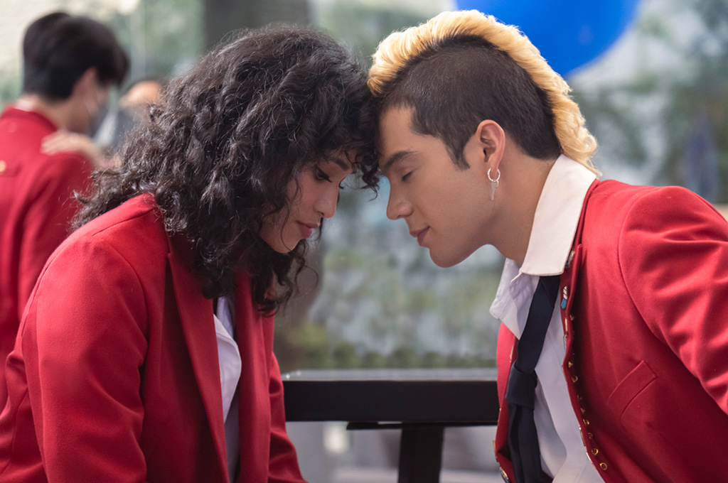 Rebelde: Season 2 – July 27 « Celebrity Gossip and Movie News