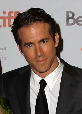 Ryan Reynolds wows TIFF fans at Ryerson | Toronto International Film ...