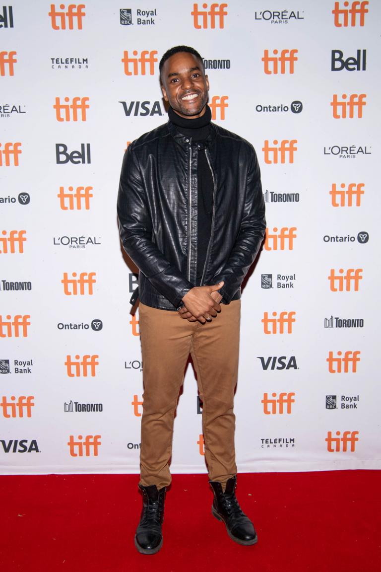 Toronto-born Ronnie Rowe, who plays Clinton in Akilla's Escape ...