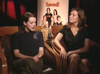 MANDY MOORE & JENA MALONE - SAVED! Interview (2004) | Movie Interview