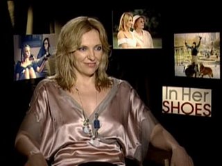 TONI COLLETTE - IN HER SHOES Interview (2005) | Movie Interview